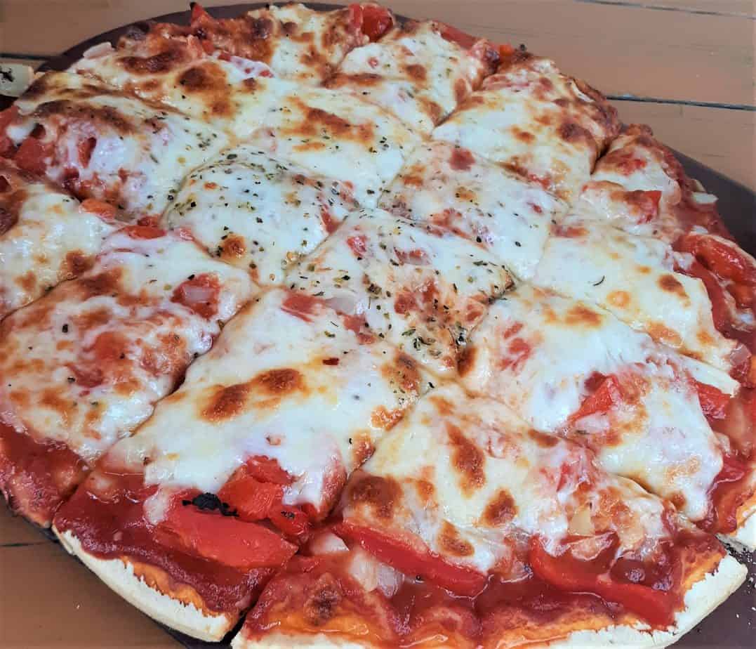 The Real Chicago-style Pizza isn't Deep Dish - Destination Eat Drink ...