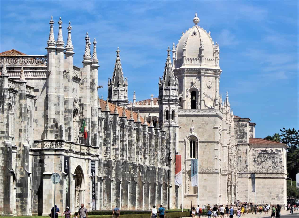 Jerónimos Monastery, Lisbon - Destination Eat Drink - The Travel Site ...