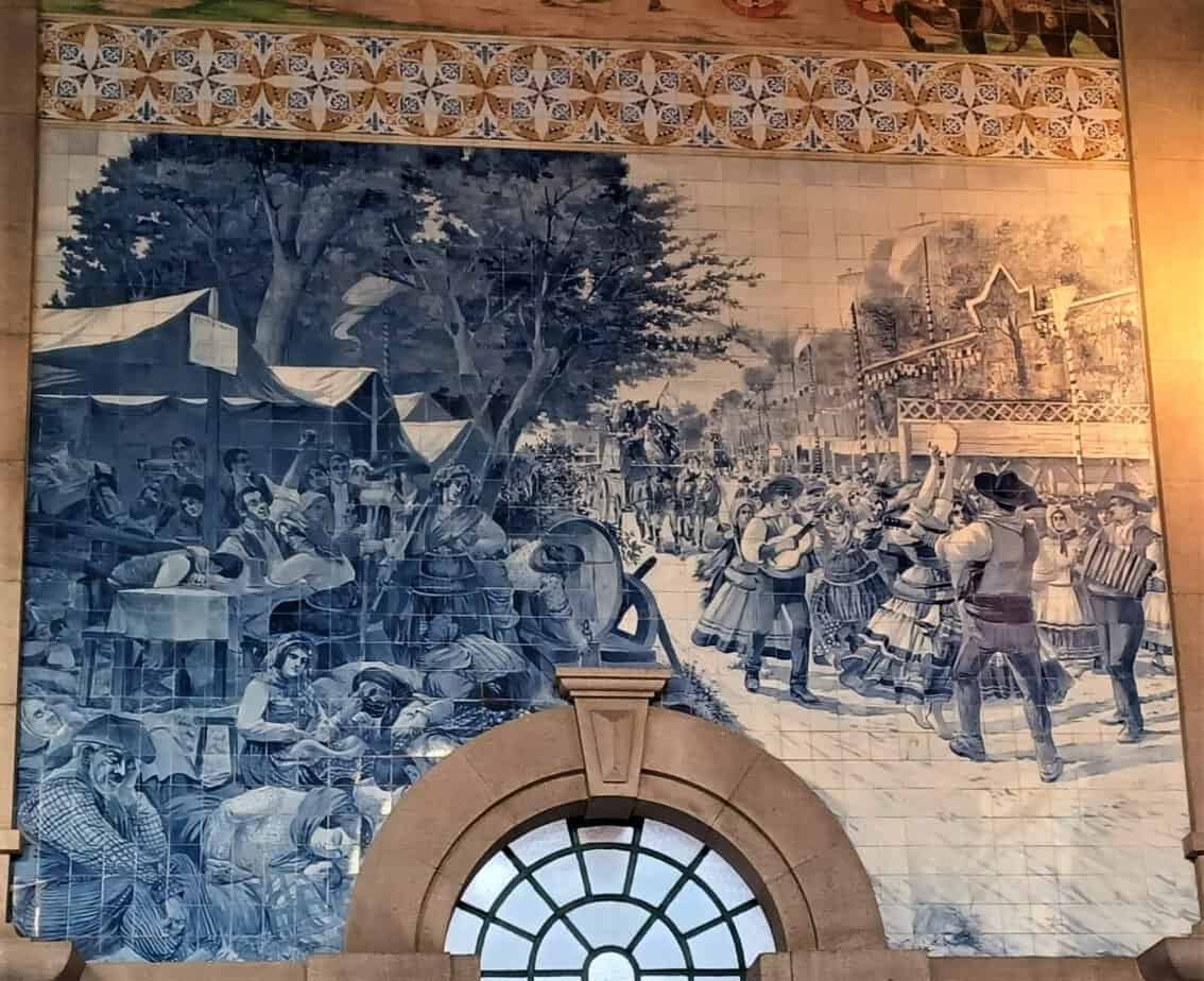 Porto's Bank of Tiles - Destination Eat Drink - The Travel Site for Foodies
